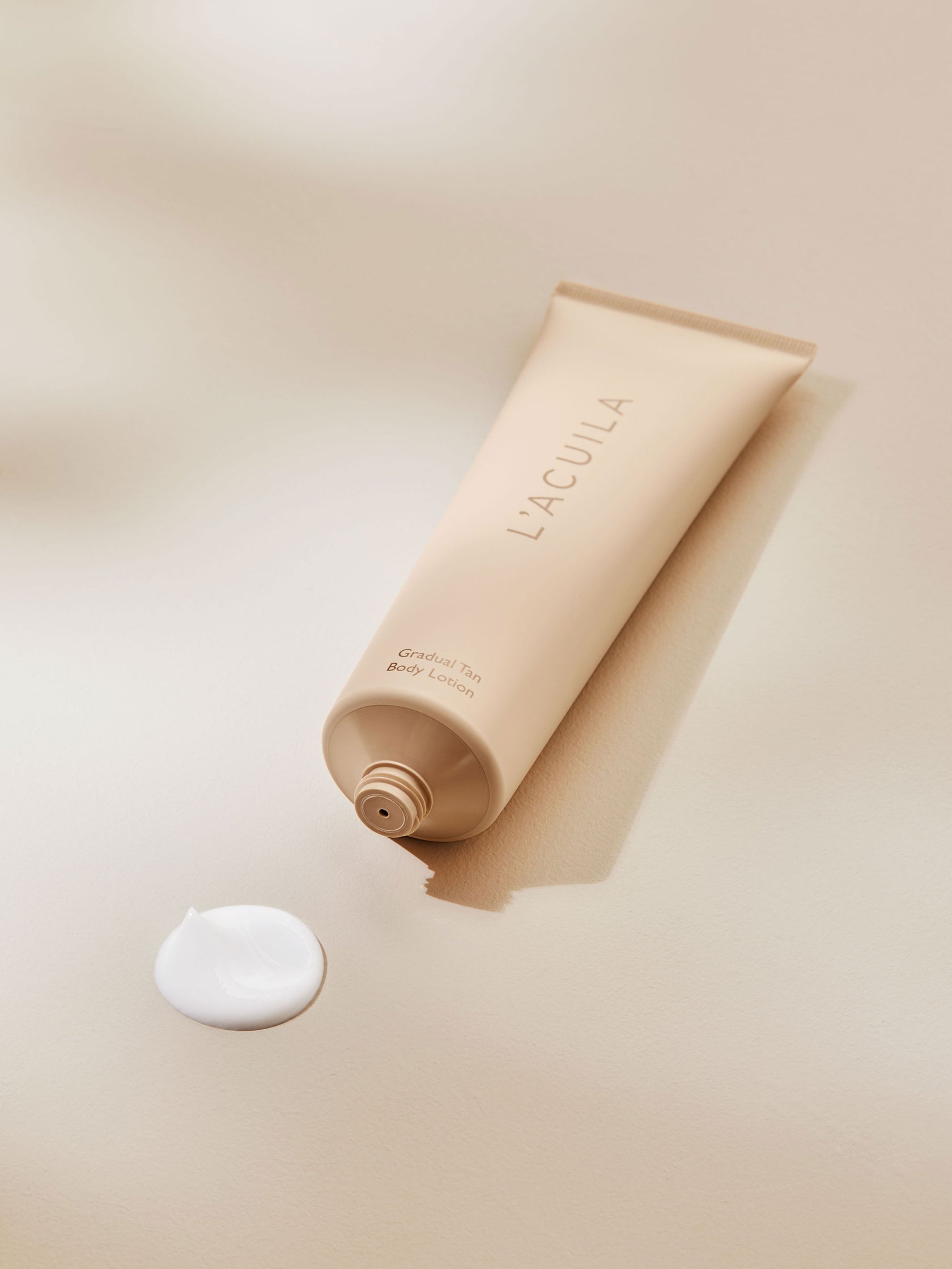Gradual Tan Body lotion | L'Acuila